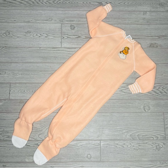 Garfield | Pajamas | Vintage Garfield Footie Pajamas Orange With ...